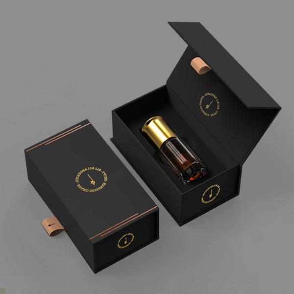 Quality Recycled Cosmetic Folding Paper Box Magnet Closure Make Up Cardboard Box for sale