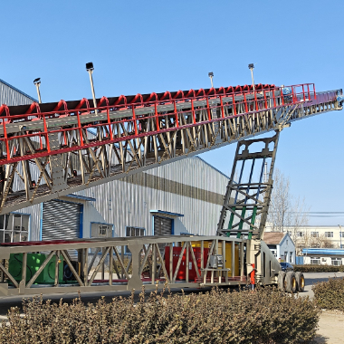 Quality Track Mounted Ship Loader Conveyor for Bulk Cargo Port Loading Applications for sale