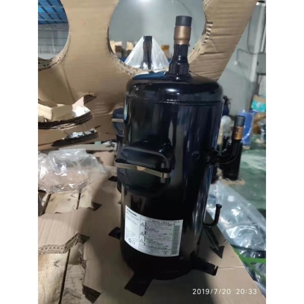 Quality Cooling Industry PH240M2C-3FTU1 GMCC Ac Rotary Compressor for sale