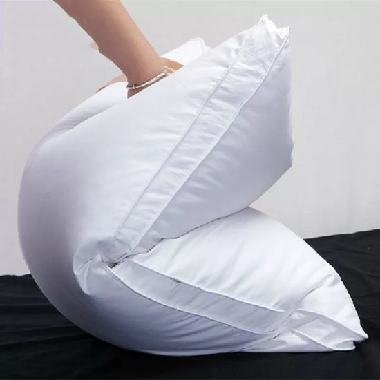 Quality Luxury Hotel Down Alternative Pillow Bed Pillow Customizable Logo for sale
