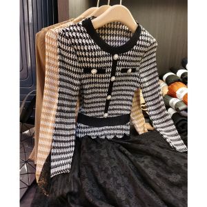Quality 2025 Women's Spring Dress with Pleated Lace Patchwork round Neck Long Sleeves for sale