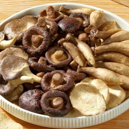 Quality Crispy Texture VF Antler Mushroom Chips No Fillers No Flour for sale