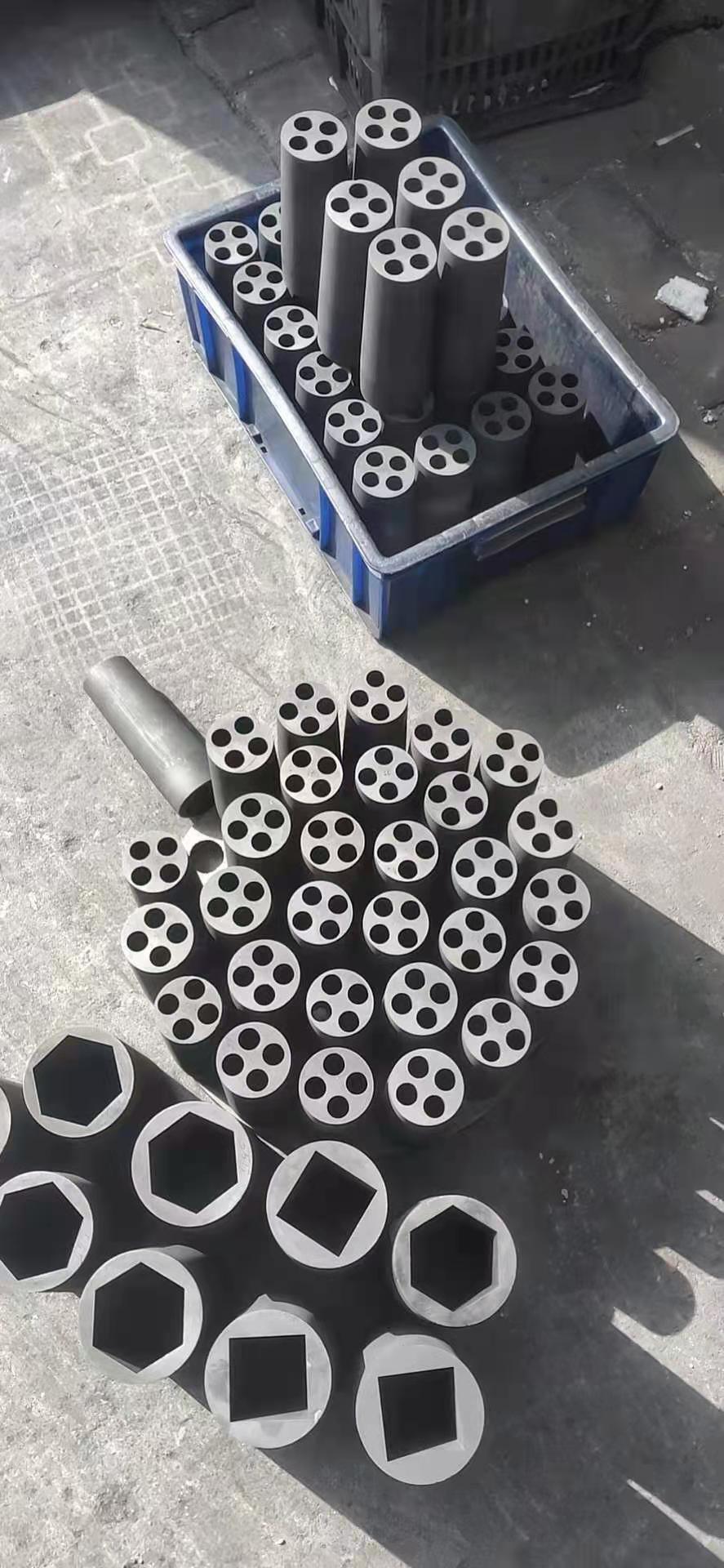High Density 1.85 1.91g/cm3 Round Square Hexagonal Gear Graphite Mold for Casting Brass