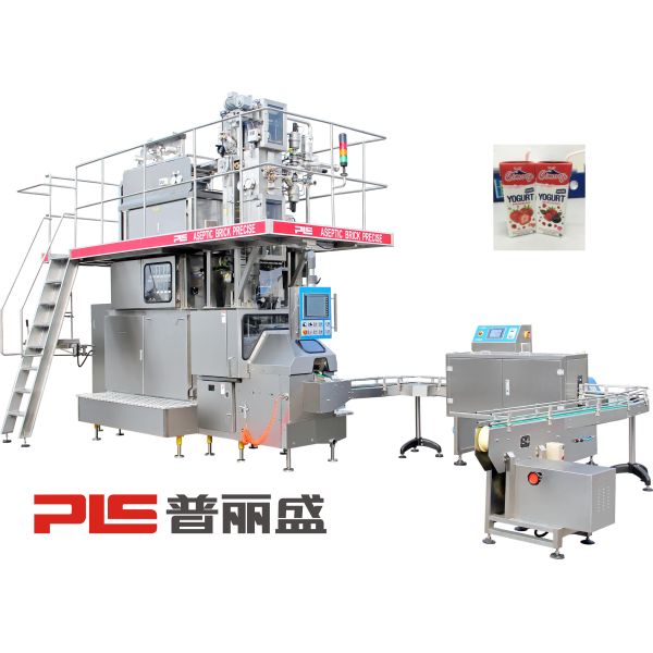 Quality Beverage 200ml Aseptic Carton Filling Machine With Straw Applicator For Milk for sale
