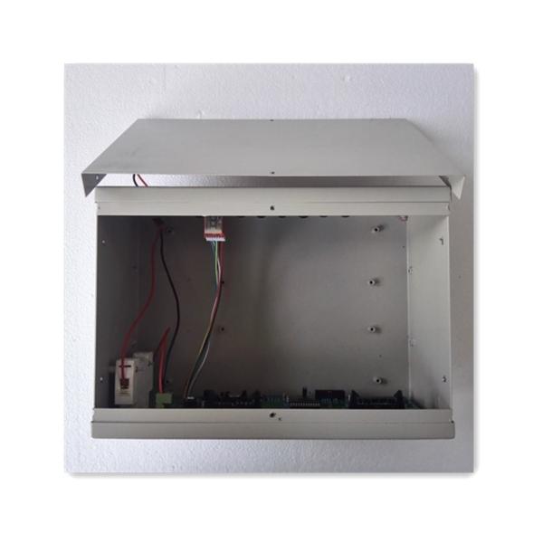 Quality Cold Rolled Multiphase Solar Powered Iron Traffic Lights Light Controller for sale