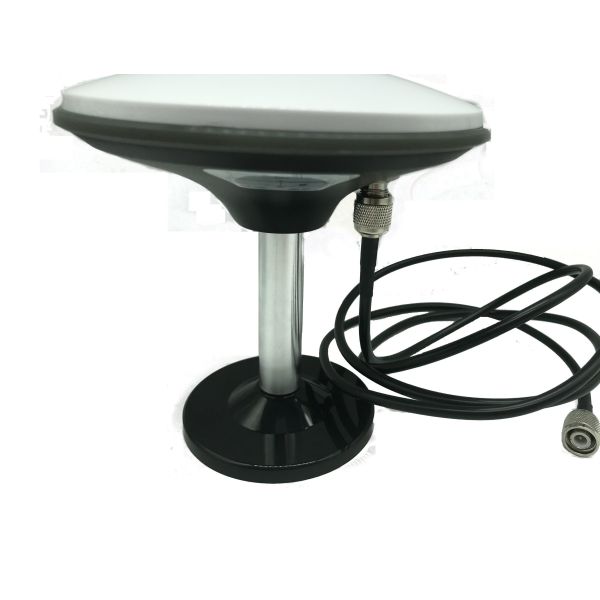 Quality Waterproof IP67 High Gain GPS Antenna , External Gnss Surveying Antenna for sale