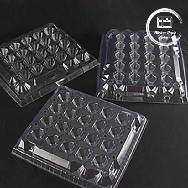 Quality PET Plastic Egg Tray Packaging 30 Hole Cartons In S/M/L Sizes With Paper Bottom for sale