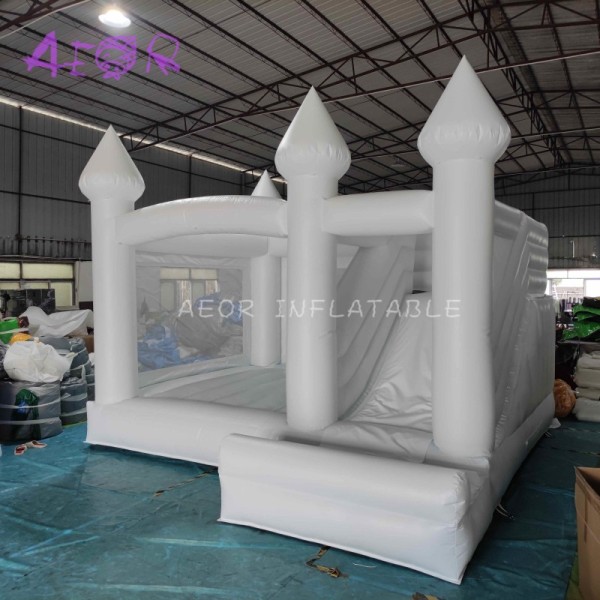 Quality Backyard Inflatable White Bounce House Combo White Inflatable Castle With Slide for sale