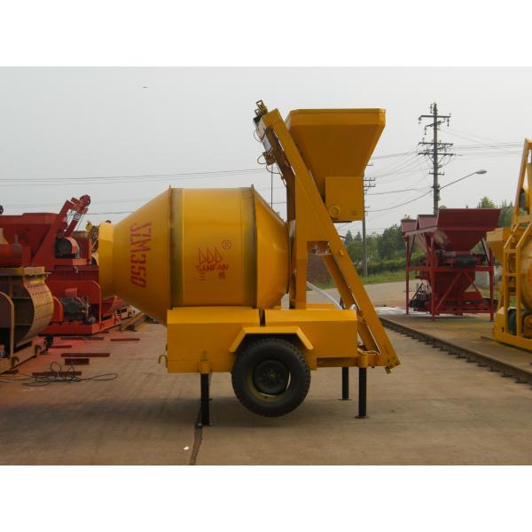 Quality 15rpm Electric Concrete Mixer  Rubber Wheel Driving Reversible Drum 350L for sale