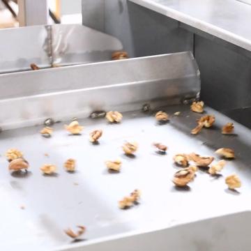 Quality Food Grade Conveyor Belts Walnut Shelling Machine 380V 2 Tons Output for sale