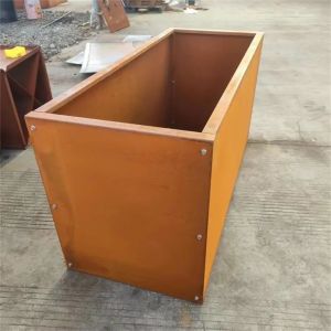 Quality Large Rusty Metal Garden Bed Corten Steel Rectangular Planter Box Flower Pot for sale