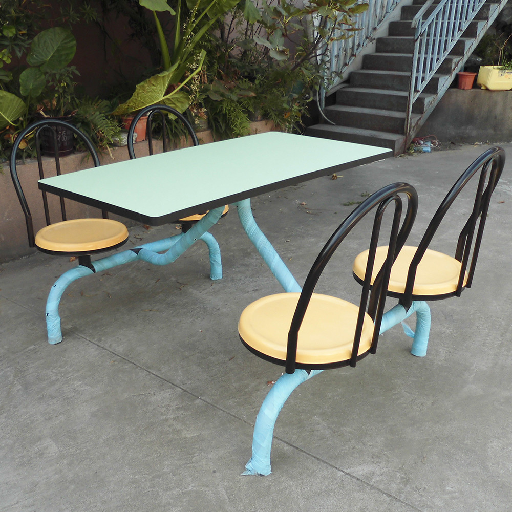 Quality 4 Person Reclining Rectangular Dining Table With Sturdy Metal Legs for sale