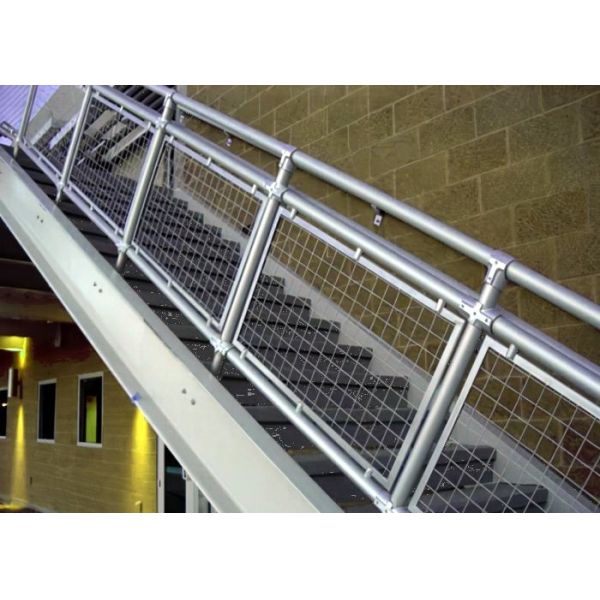 Quality Square Openings Galvanised Anti-Rust Stainless Steel Welded Wire Mesh for Stair for sale