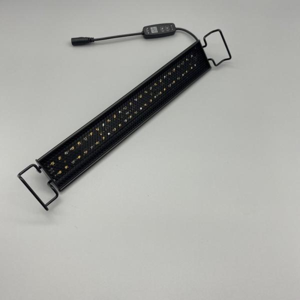 Quality LED UVB Reptile Light 8W Aluminum UVA UVB Lamp Controllable LED Reptile Light Fixture for Reptile Enrichment and Well-Being for sale