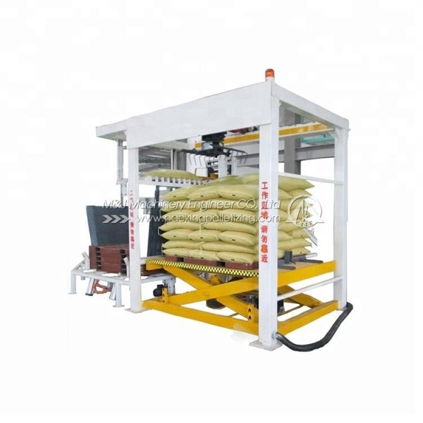 Quality Bag Stacking Conveyor Palletizer for Animal Feed Bags Stacking Speed 600-800 Bags/Hour for sale