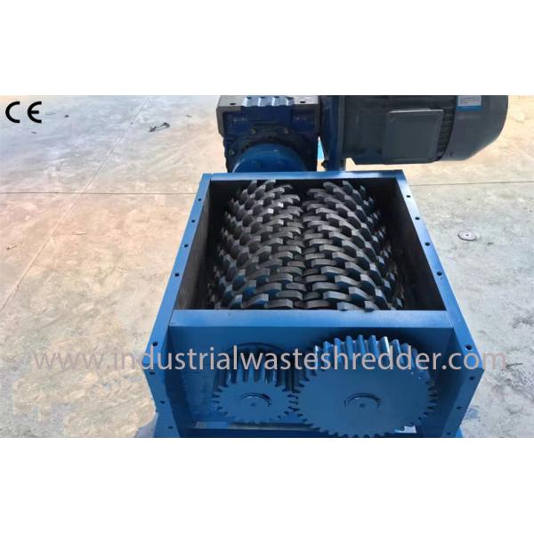 Quality Industrial Scrap Pet Bottle Shredder / Crusher Double Shaft Environmental for sale