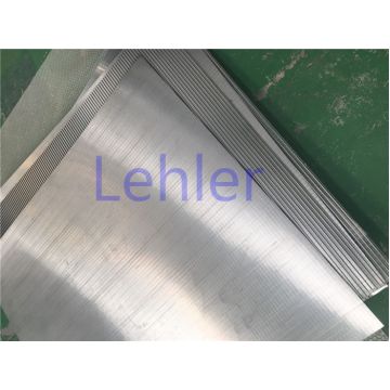 Quality Flat Panel Wire Slotted Screen With Smooth Filtration Surface For Solid - Liquid for sale