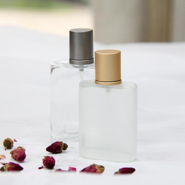 Quality Custom Square Perfume Bottle 30ml 50ml 100ml Clear Color Perfume Glass Bottles for sale