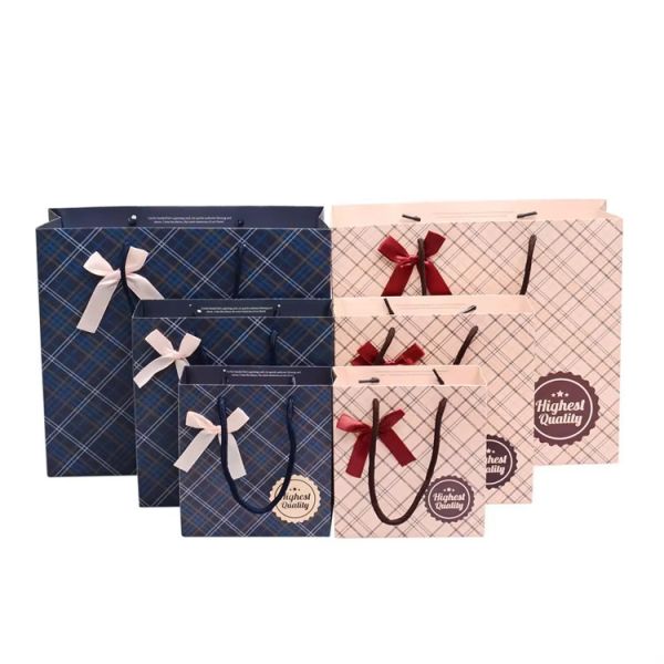 Quality Offset Printing Paper Bag With Handle Recyclable Gift Shopping Bag Customized for sale