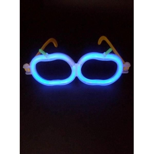 Quality Novelty Light Up Apple Shape Glow Stick with Non-toxic PE Fluorescent Liquid for sale