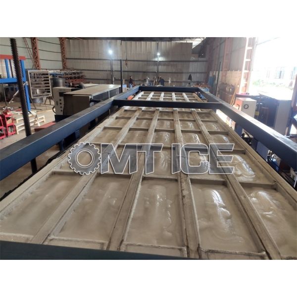 Quality Compact Industrial Ice Block Making Machine 3000kg Capacity Multifunctional for sale
