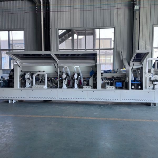 Quality 0.7MPa Automatic Edge Banding Machine Woodworking Edge Bander High Speed 380V for sale