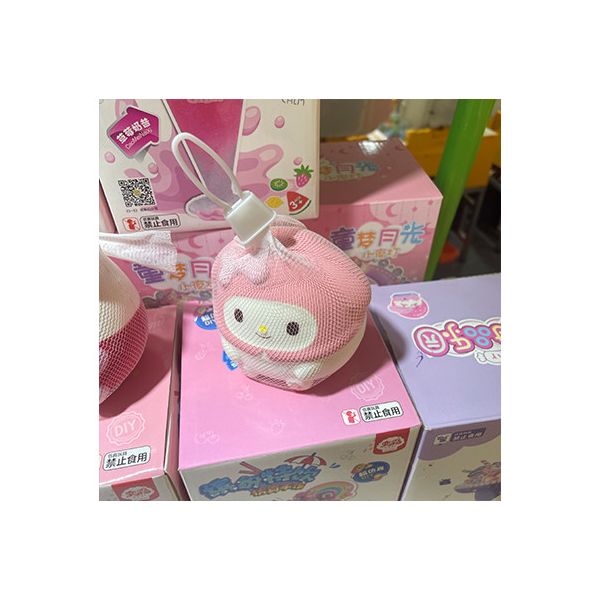 Quality White Hydrangea Plastic Net Cover Large Rolls Toys Packing Net for sale