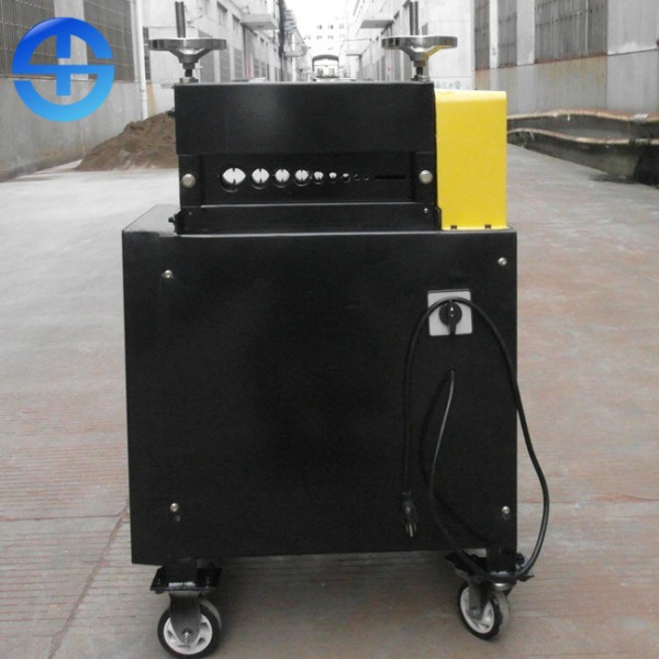 Quality Automatic Copper Wire Stripping Machine For Scrap Copper 9 Pieces Blades for sale