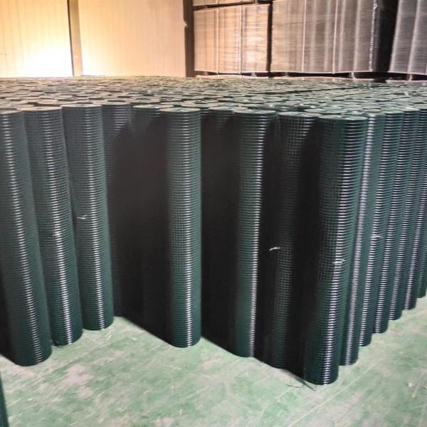 Quality 4x4 Galvanized Welded Wire Mesh Thick Pvc Coated Green Color Roll for sale