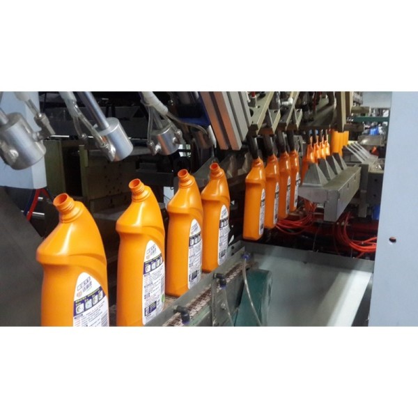 Quality HDPE Harpic bottle blowing machine in 4 head extrusion blow molding machine for sale