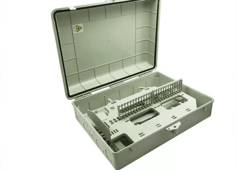 Quality 48Cores Outdoor Fiber Optic Terminal Box IP66 Waterproof OTB for sale