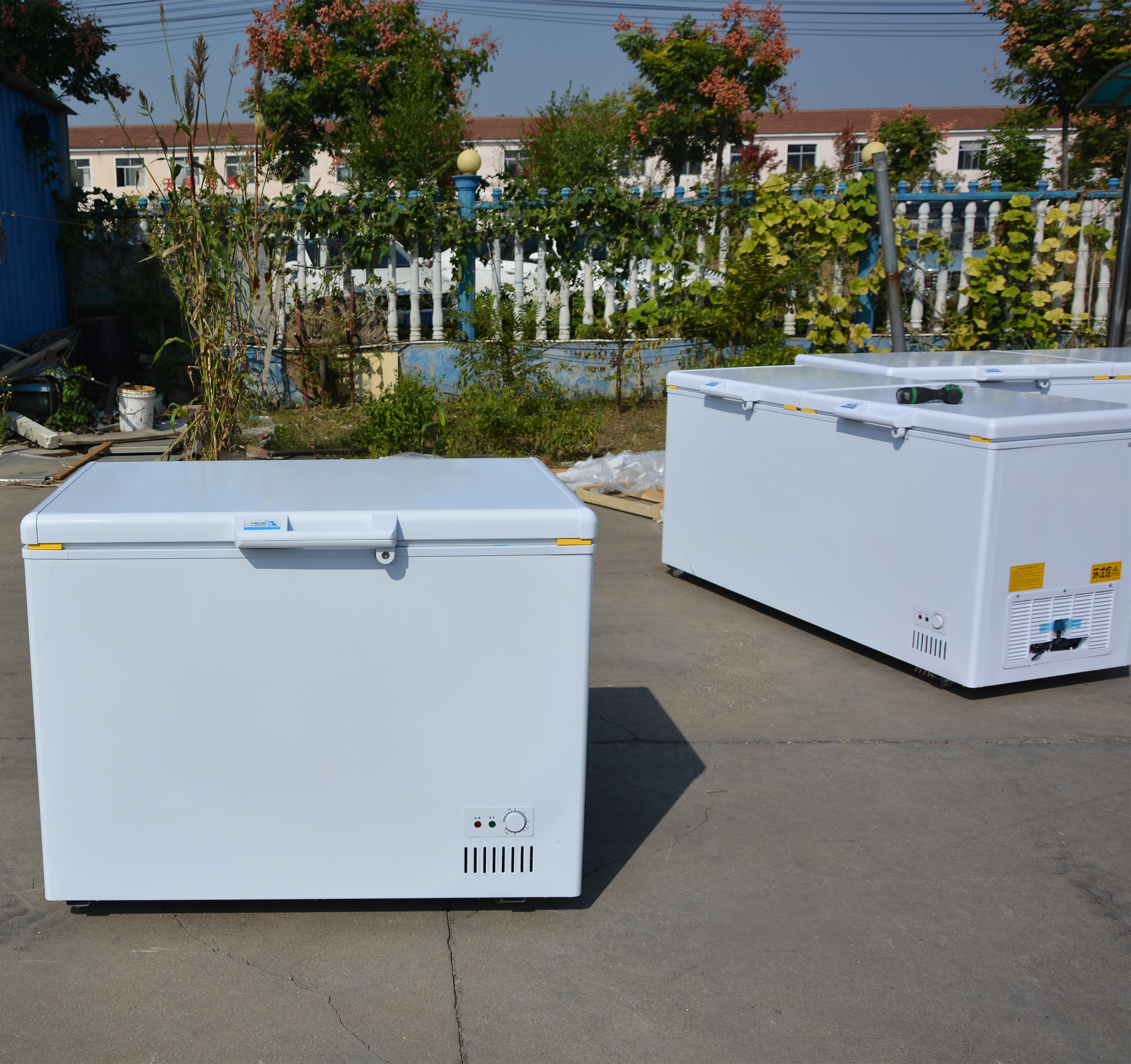 Quality Commercial Large Capacity Freezer with Long Working Life and Horizontal Copper for sale