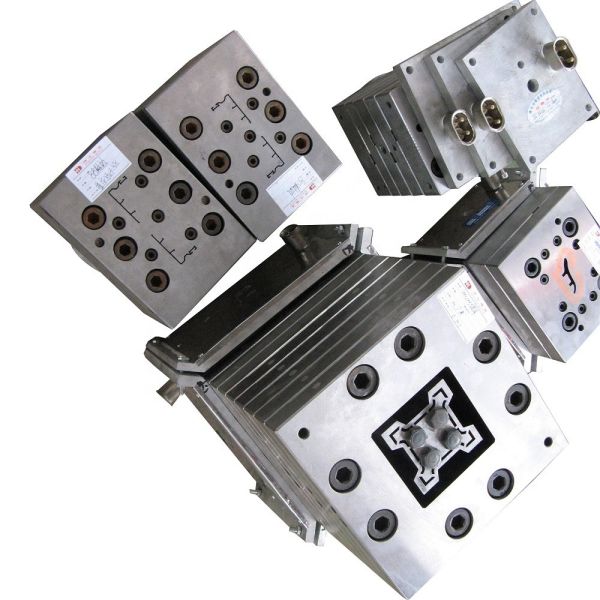 Quality Silver Mould Cavity 1 WPC PVC Pipe WPC PE PP Profiles Extrusion Die Design for Market for sale