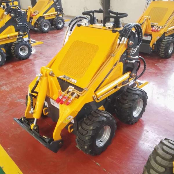 Quality 40° Dump Angle HY380 Mini Skid Steer Loader Original Loading for Home and for sale