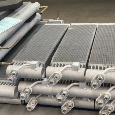 Quality FMC FME Micro Channel Condenser: Multiple Refrigerant Distribution 3905 for sale