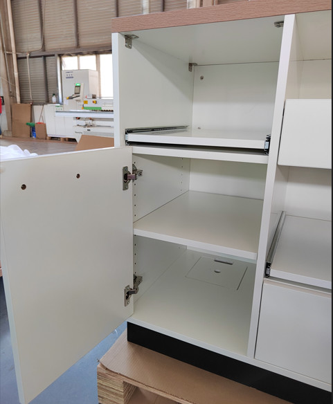 Quality Adjustable Shelf Retail Counter Desk With Lockable Drawer For Checkout for sale