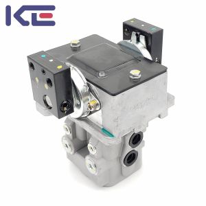 Quality EX200-5 ZAX Excavator Foot Operated Valve Hydraulic heavy equipment aftermarket for sale