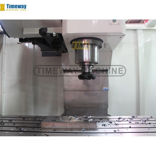 Quality accuracy BT-50 Spindle Taper Vertical Machining Center for Advanced Machining for sale