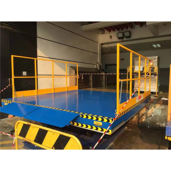 Quality Electric Hydraulic Elevating Dock Lift For Truck Loading/Unloading for sale