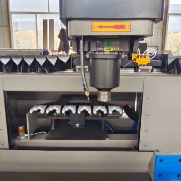 Quality 3 Axis CNC Controlled Profile Machining Center Working With Profile 3 Sides On for sale