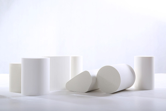 Quality Three way Catalytic Cordierite Honeycomb Ceramic Porous Customize for sale