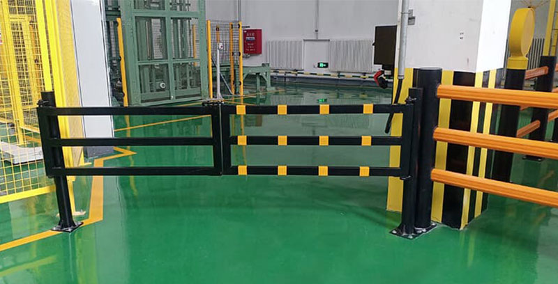 Flexible Pedestrian Barrier  Anti-Collision Guardrails Warehouse Safety Barrier Traffic Guardrails