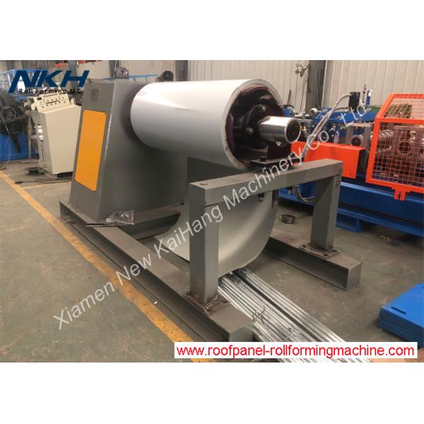 Quality 5MT Hydraulic Un Coiler Tapered Wedge Design For Roofing / Wall Cladding Panel for sale