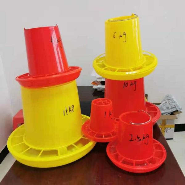 Quality Chicken Feeder 4KG 6KG 10KG 15KG Automatic Chicken Feeder Bucket for sale