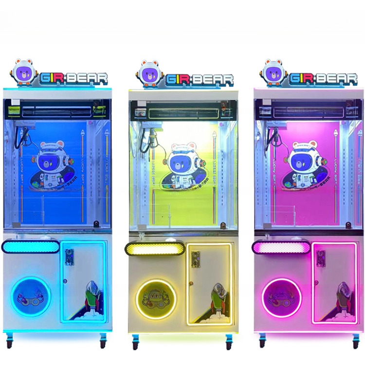 Dreamland claw crane machine front view