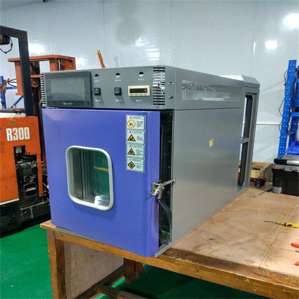 Quality Benchtop High Low Temperature Environmental Test Chamber Customized for sale