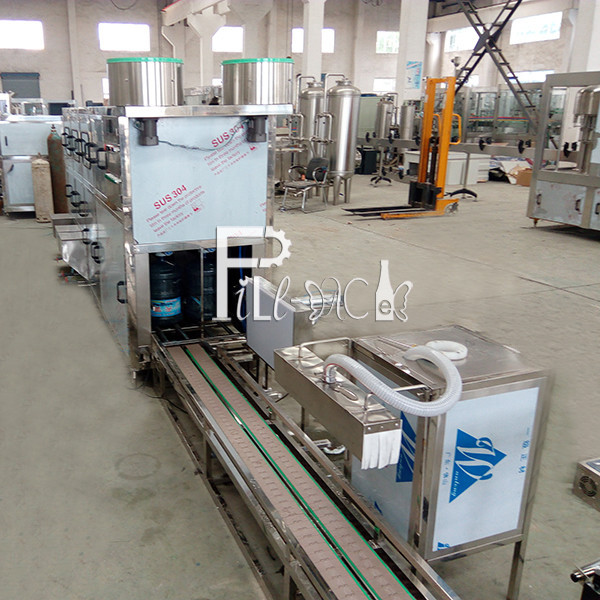 Quality Belt Conveyor Output 300 BPH Barrel Filling Machine for sale