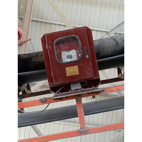 Quality Electromagnetic Induction Conveyor Belt Metal Detector IP65 Protection Level for sale