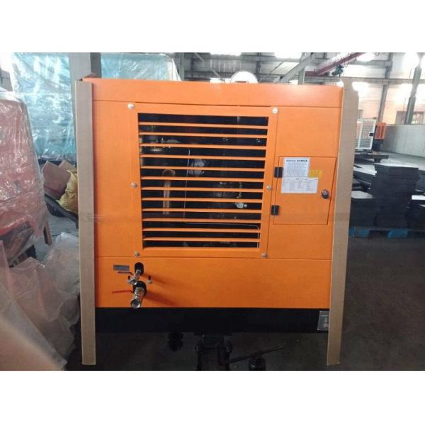Quality Diesel Mobile Screw Air Compressor Two Wheels 425CFM 10 Bar for sale