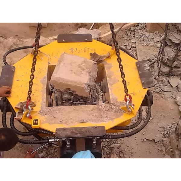 Quality KP400S Hydraulic Square Concrete Pile Breaker , Max 400mm Pile Diameter for sale